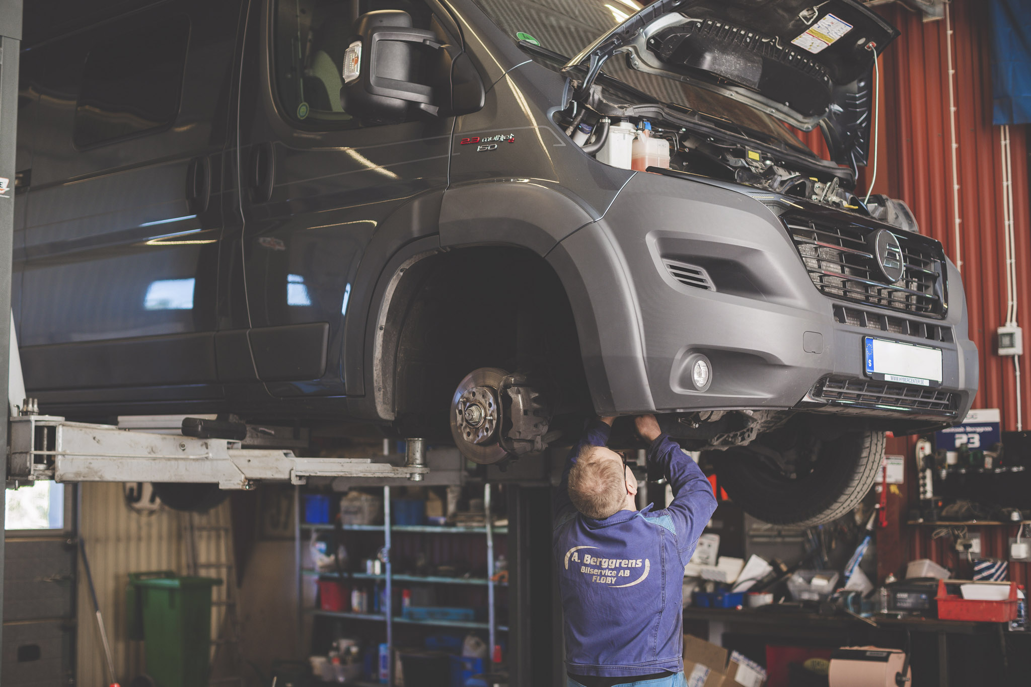 Service och reparation för din husbil eller lätta lastbil - A Berggrens ...